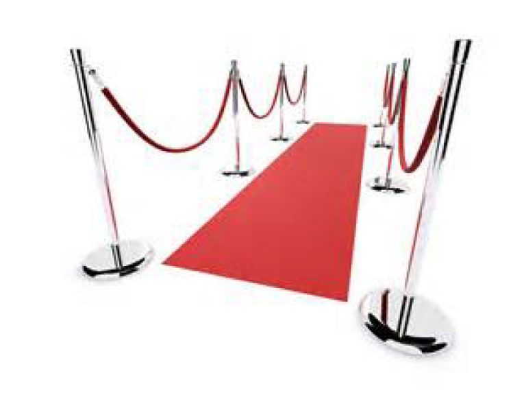 Red Carpet & Ropes